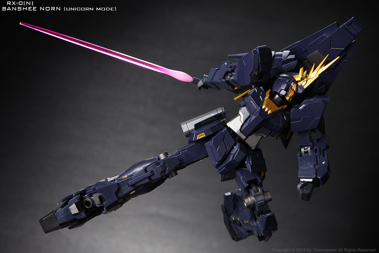 Robot Damashii Banshee Norn review by TERRORSPAWN
