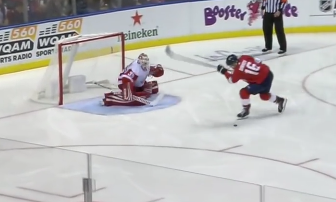Aleksander Barkov whiffs on penalty shot as puck skips on ice (Video ...