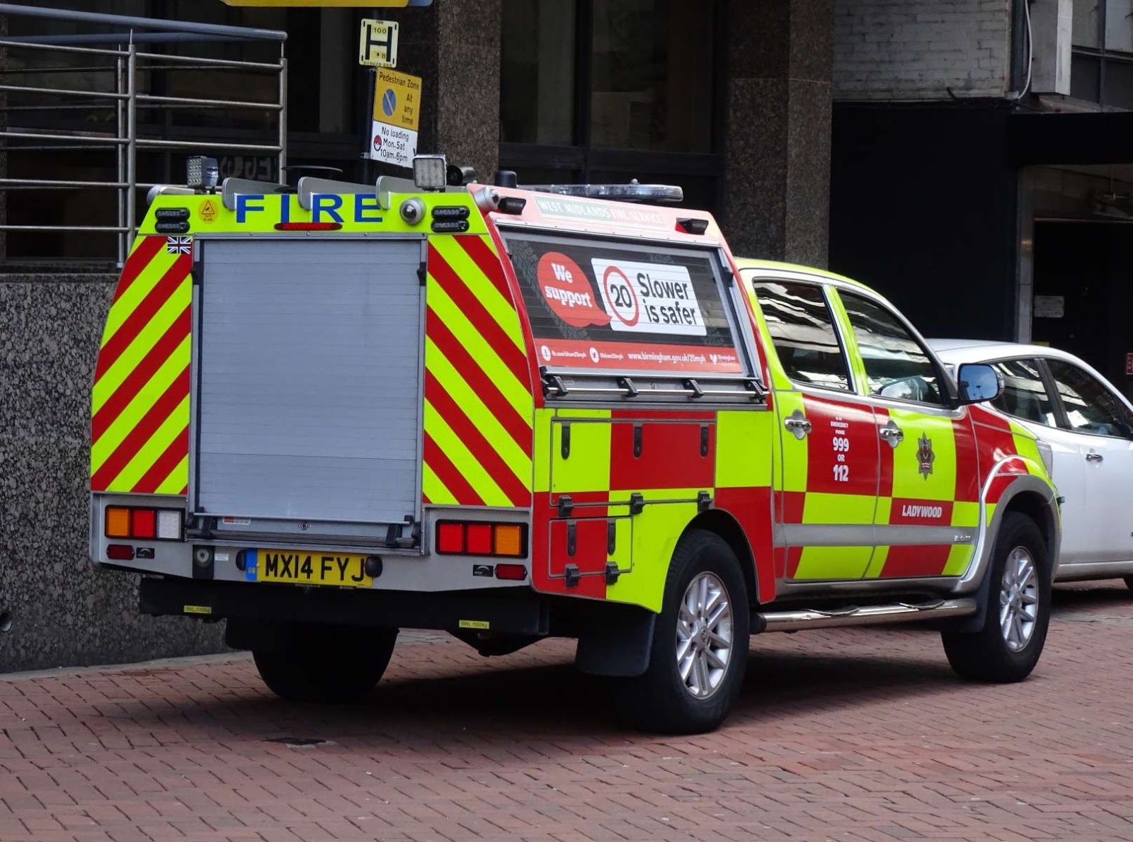 Vinnyman's Emergency Service Vehicles.: West Midlands Fire Service ...