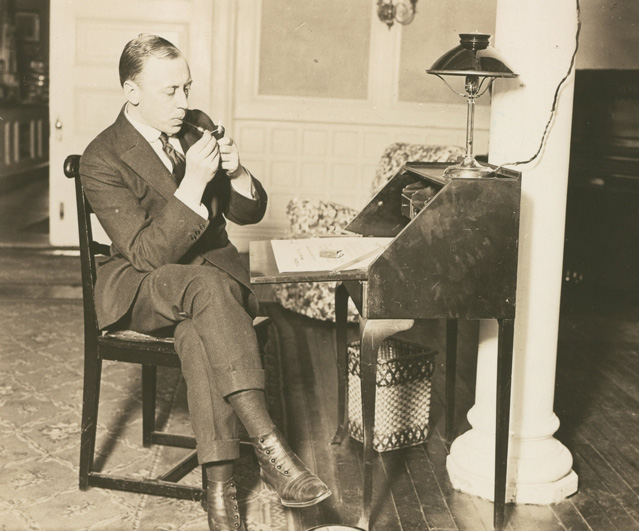 Heretic, Rebel, a Thing to Flout: Alfred Noyes—The Throwback Poet of ...