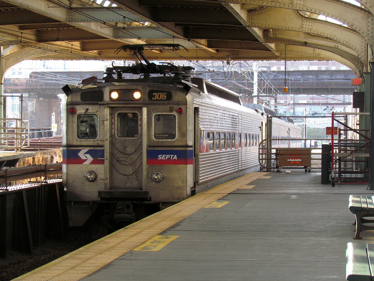 Jersey Mike's Rail Adventures: 18-12-27 PHOTOS: SEPTA Mid-Winter Trip XVIII