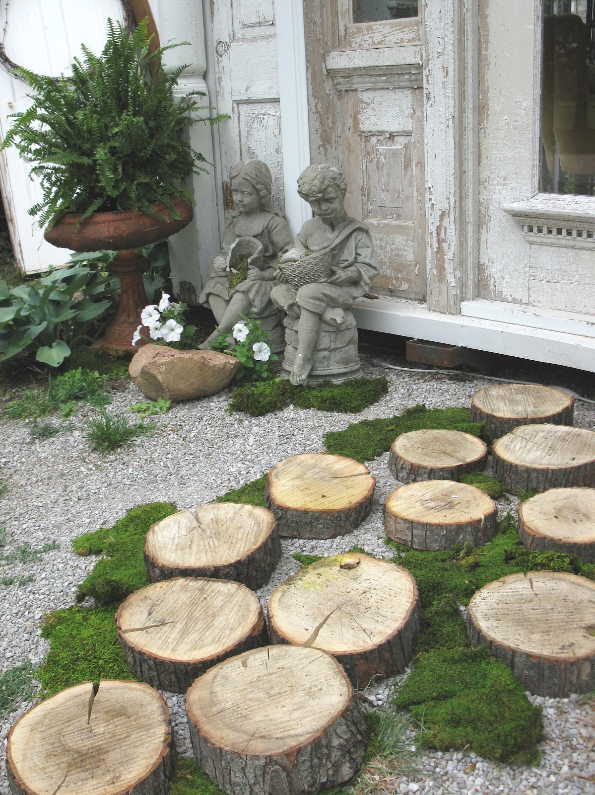 sisters garden: The Glass House!