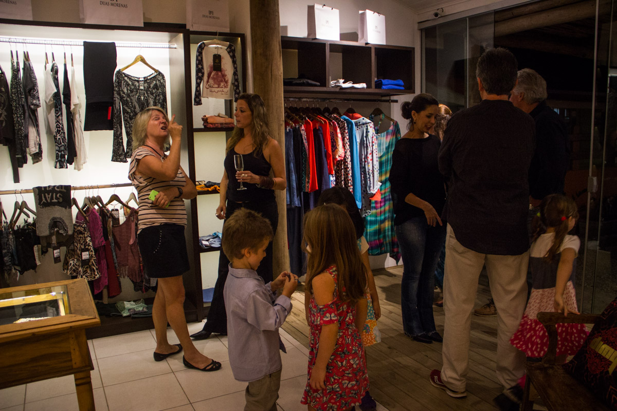 Marri Gattô - Deslizando nas curvas da mulher brasileira.