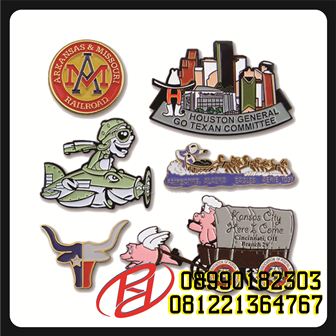 RUBBER PRAMESTA: ENAMEL PIN LINE THICKNESS | ENAMEL PIN LONDON | ENAMEL ...