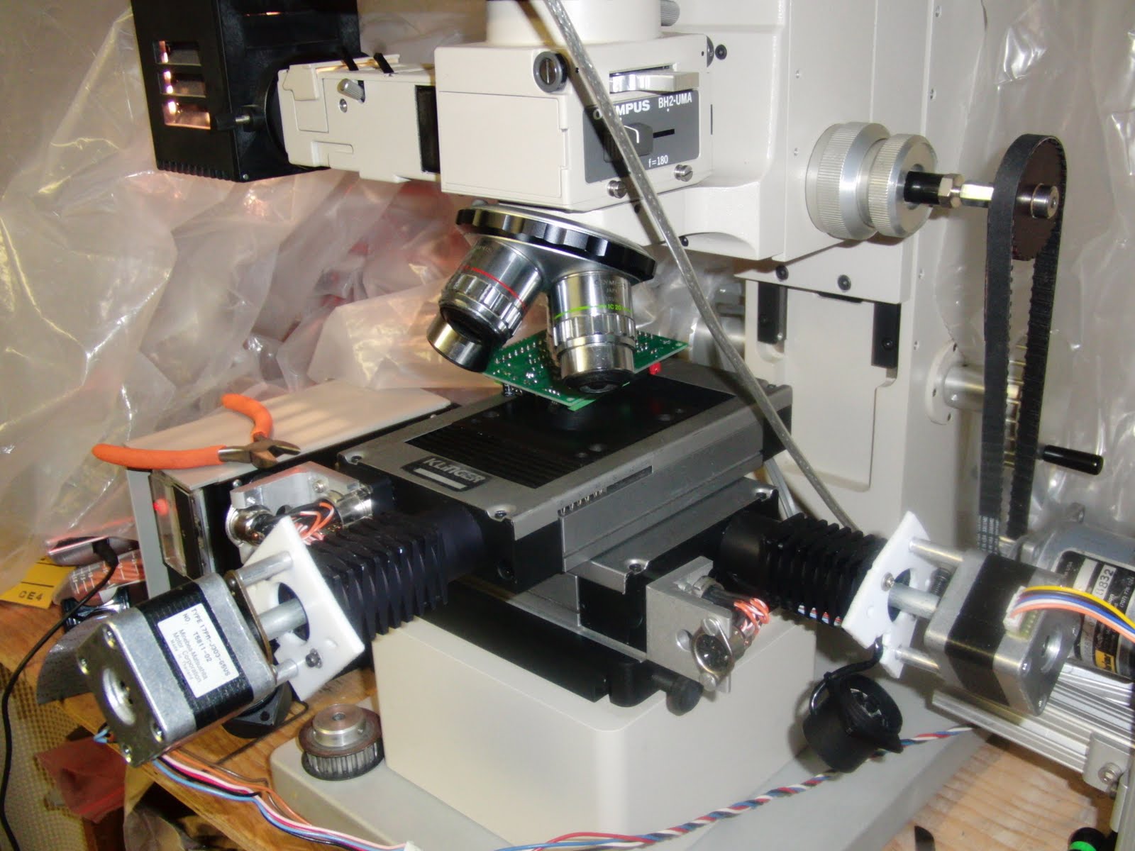 IC reverse engineering and other adventures: CNC microscope mk2