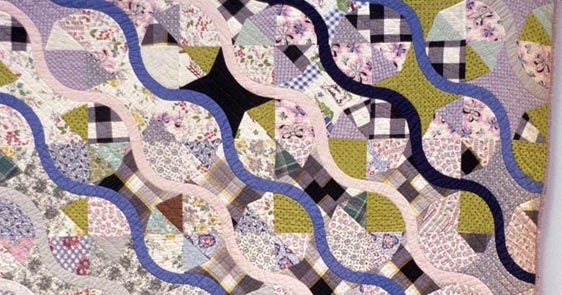 Cloud of Quilt Patterns: Odd Pattern That Must Have a Commercial Source