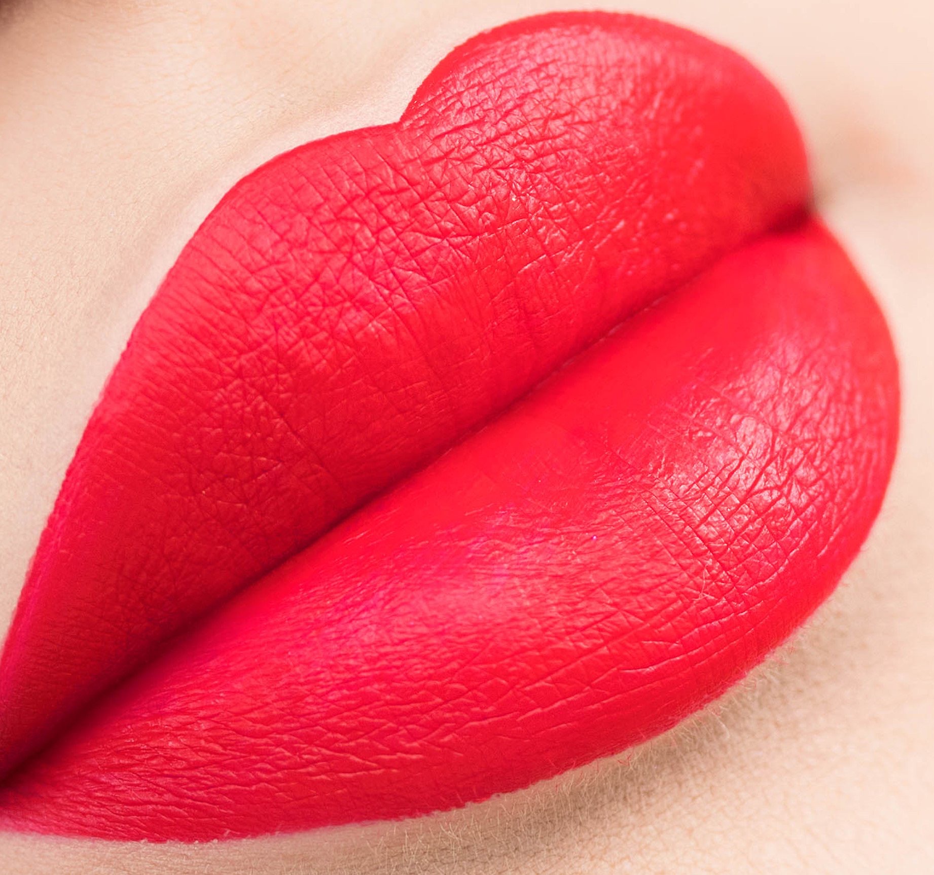 The Best Long Lasting Lipsticks For A Classic Retro Red Lip!