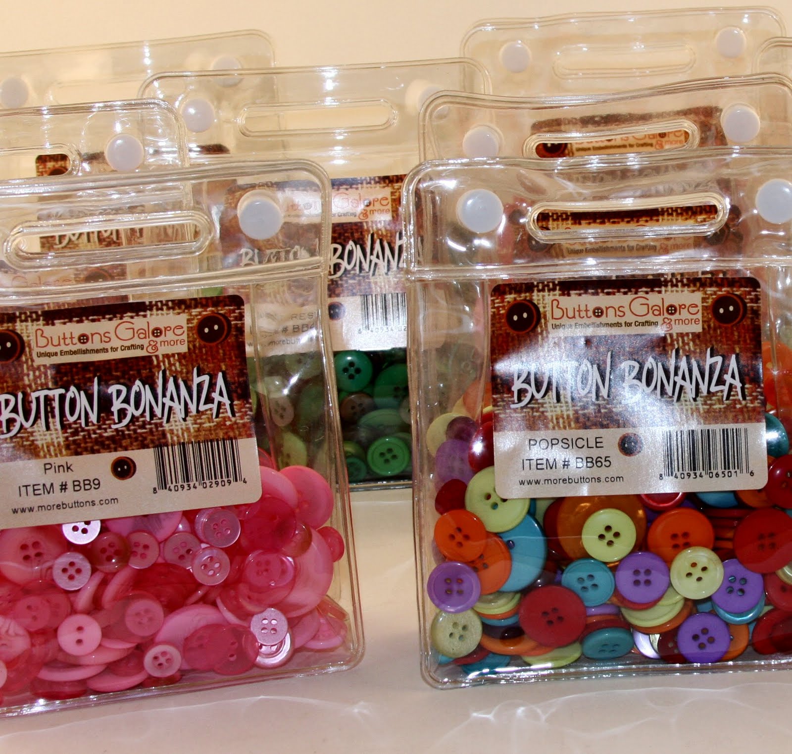 Fabulous Friday Challenge - Buttons! | Frosted Designs