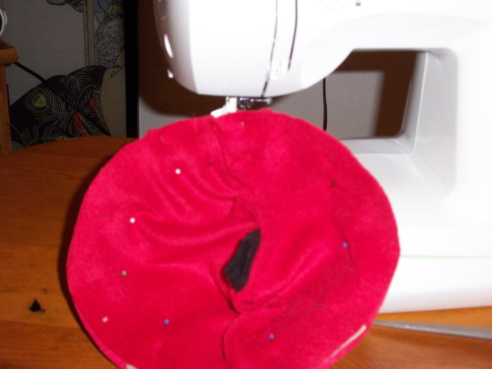 Ambering Along: Red Space Bird - Tutorial & Pattern