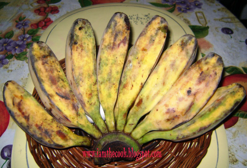 I Am The Cook Saba Con Yelo Sago Tropicale Sweetened Plantain Bananas In Sago Pearls And
