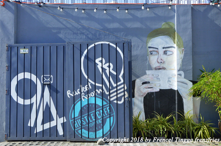 Frenz Fries: Hustle Café and Racket Room, Cubao