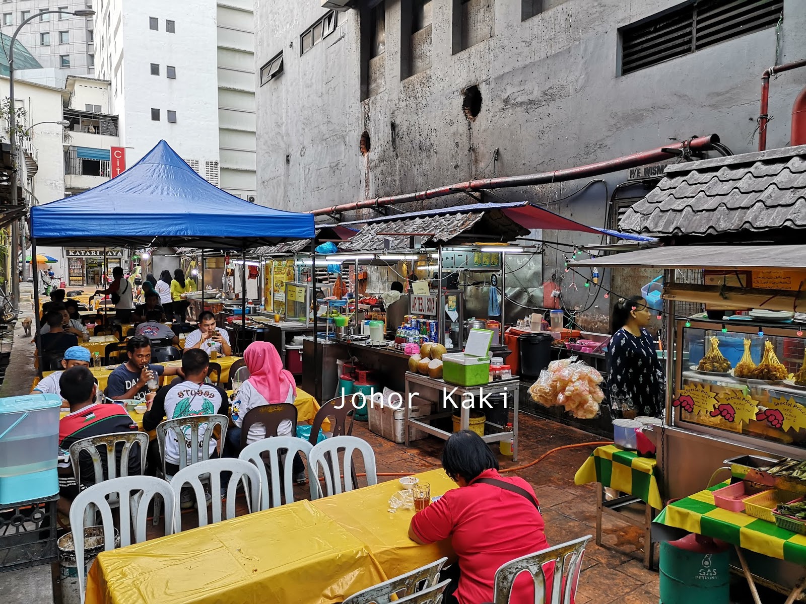 Meldrum Walk near City Square. Johor Bahru's Back Alley of Disappearing ...