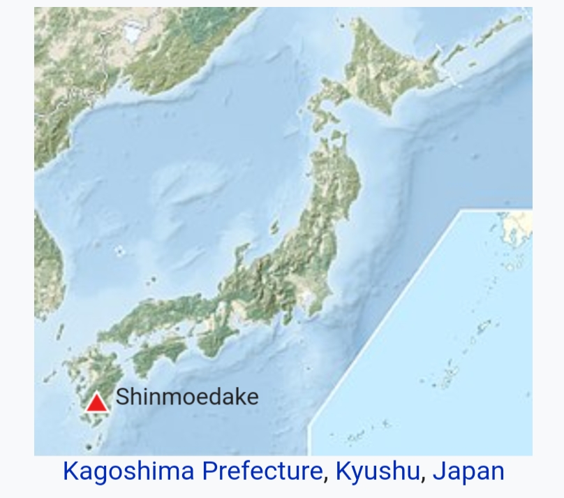 Eruption du volcan Shinmoe-dake au Japon