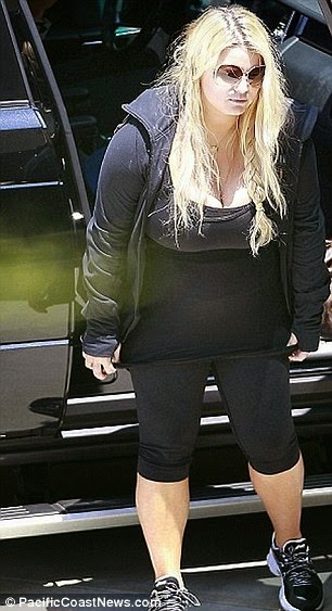 Entertainment: Jessica Simpson's Flaunts Her new body after dramatic ...