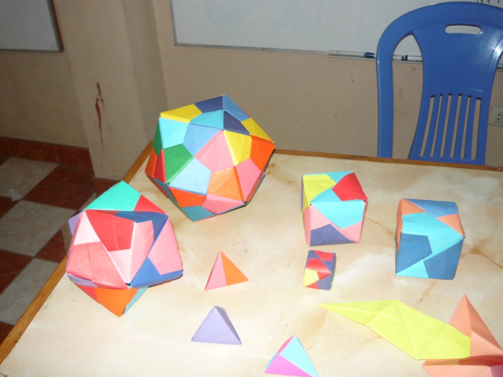 EL MÉTODO LUDICO ELEVAN PARA LA MATEMATICA: CONSTRUYENDO EN LA GEOMETRIA