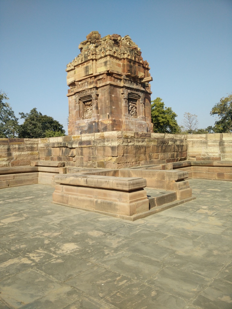 Ajivaka Wallacian ஆசிவக வாலேசன்: Dasavatara temple, Deogarh - Seven ...