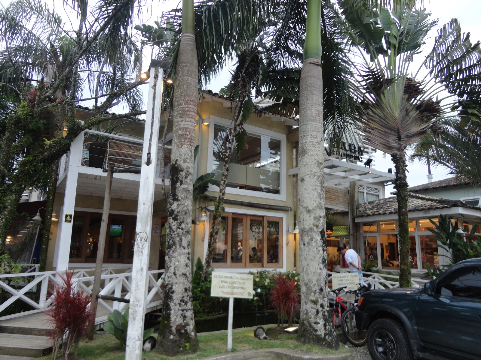 Um mundo de boas coisas!: Juquehy, uma praia-charme no litoral norte de ...