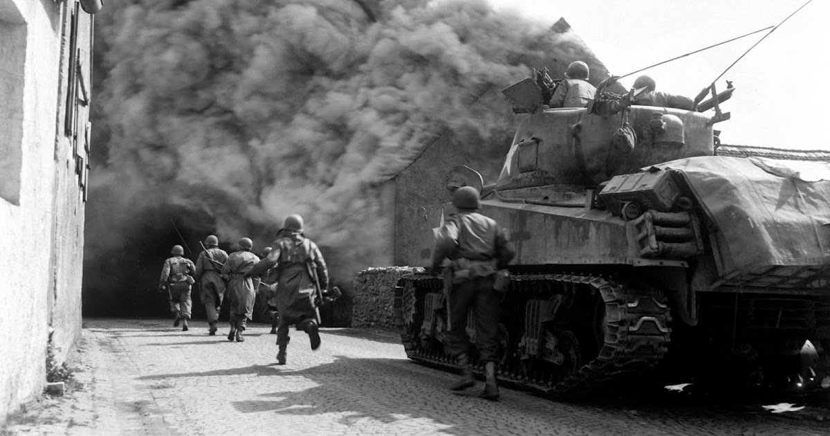 WARFARE Blog: FOTO: Em direção a Berlim, 1945