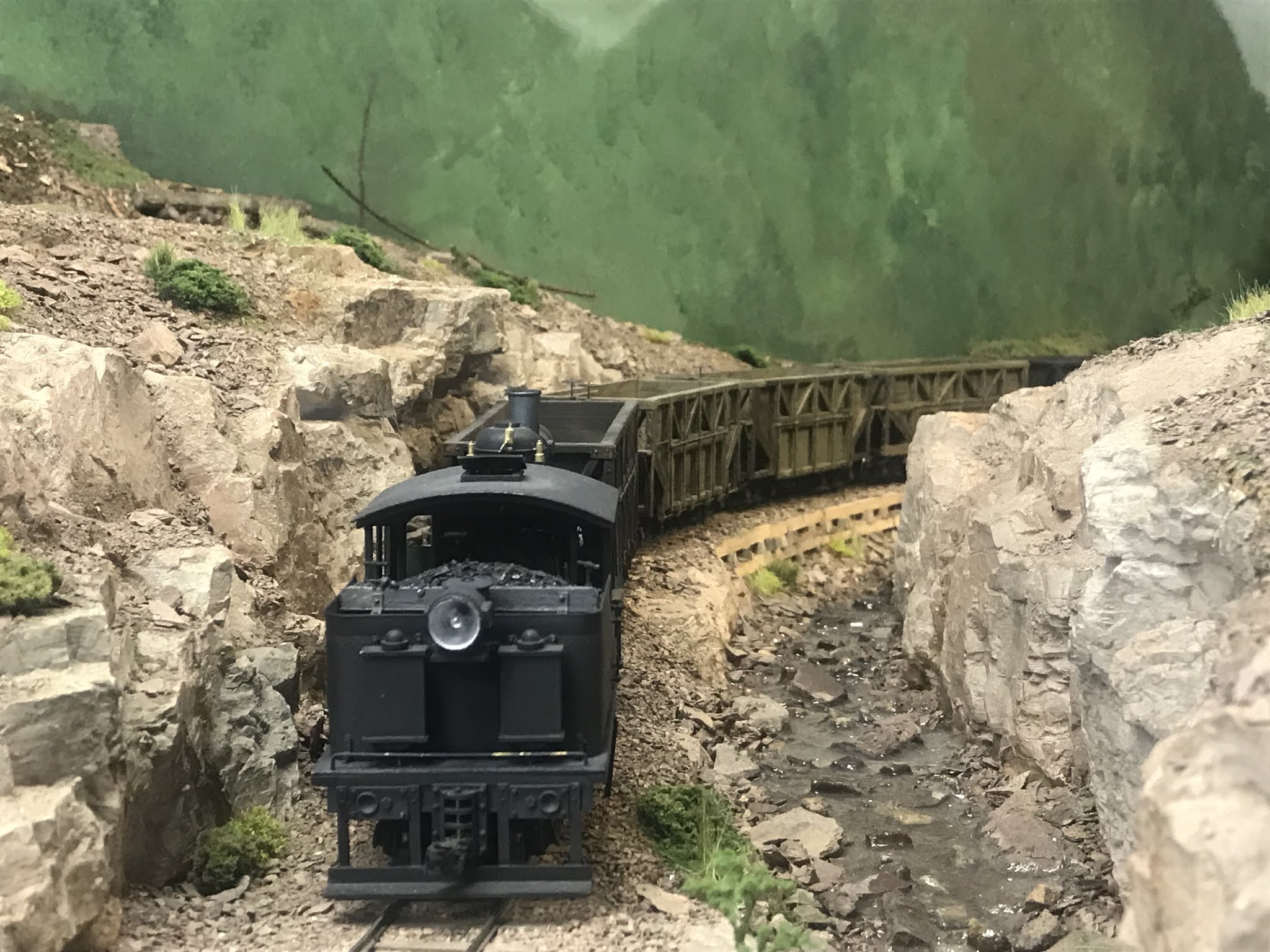 Modeling Narrow Gauge: October Coal Train