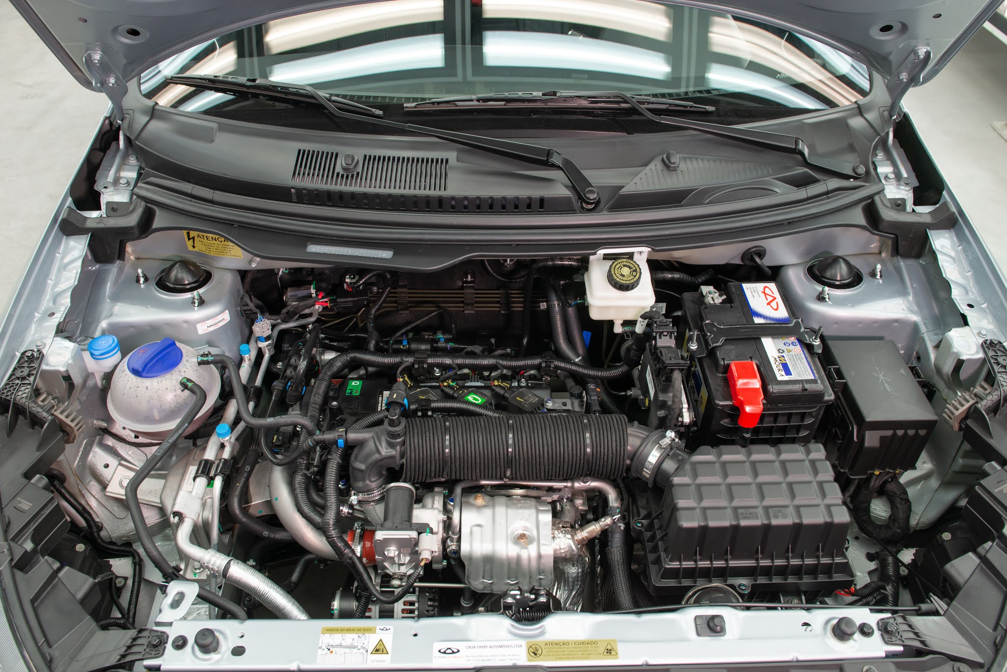 CAOA Chery Tiggo 3x chega ao Brasil em duas versões, partindo de R$ 94.990