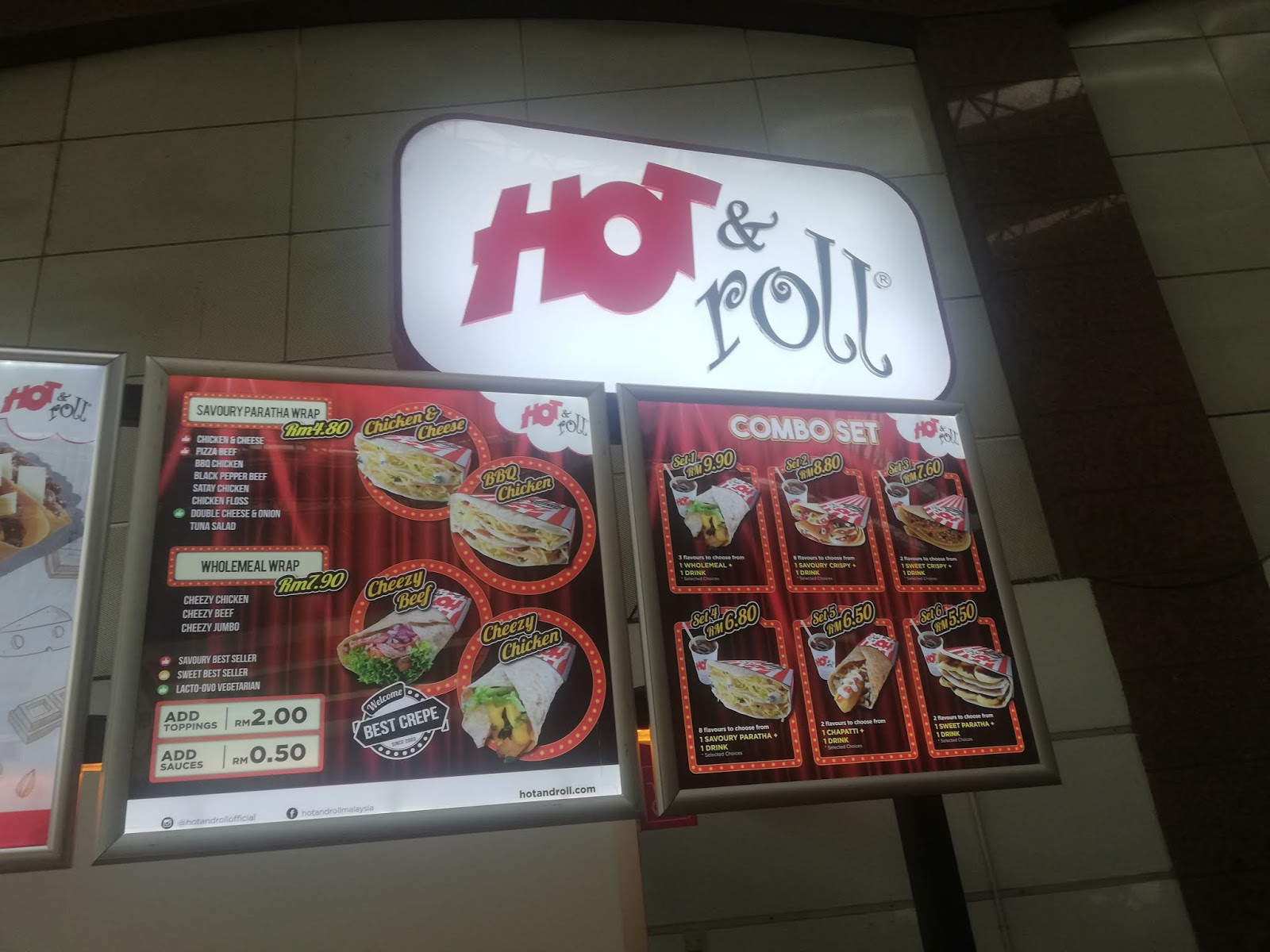 Lunch Hot & Roll BBQ Chicken Je Hari ni... ~ SURIA AMANDA