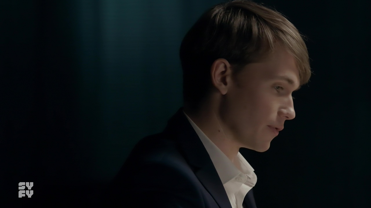 ausCAPS: Greg Austin shirtless and kissing Jordan Renzo in Class 1-01 ...