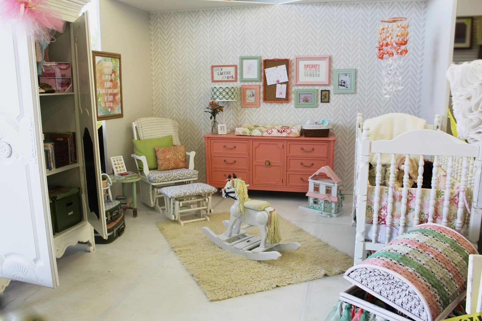 Turned to Design: Royal Design Studio Stencil Review