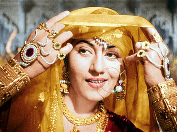 Golden Era of Bollywood: 10 Famous Bollywood Heroines who debuted as ...