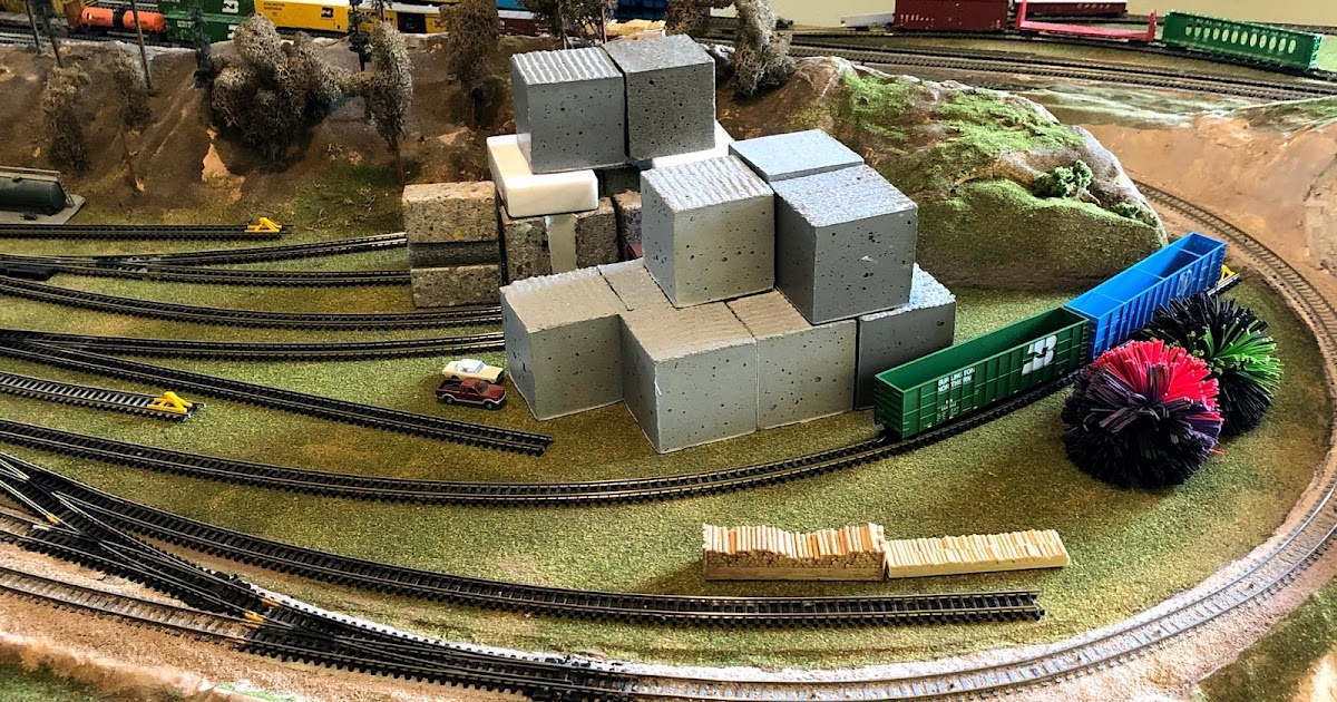Burrlington Northern in HO: N scale pulp and paper mills ready for ops