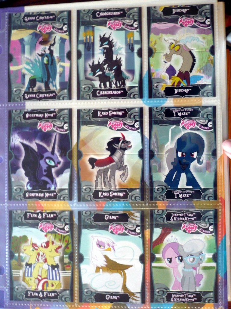 Equestria Daily - MLP Stuff!: Fronts and Backs of All MLP trading Cards