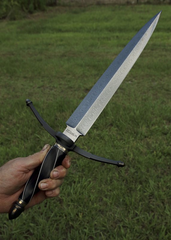 Guinea Hog Forge: Mastersmith Test Dagger Revealed