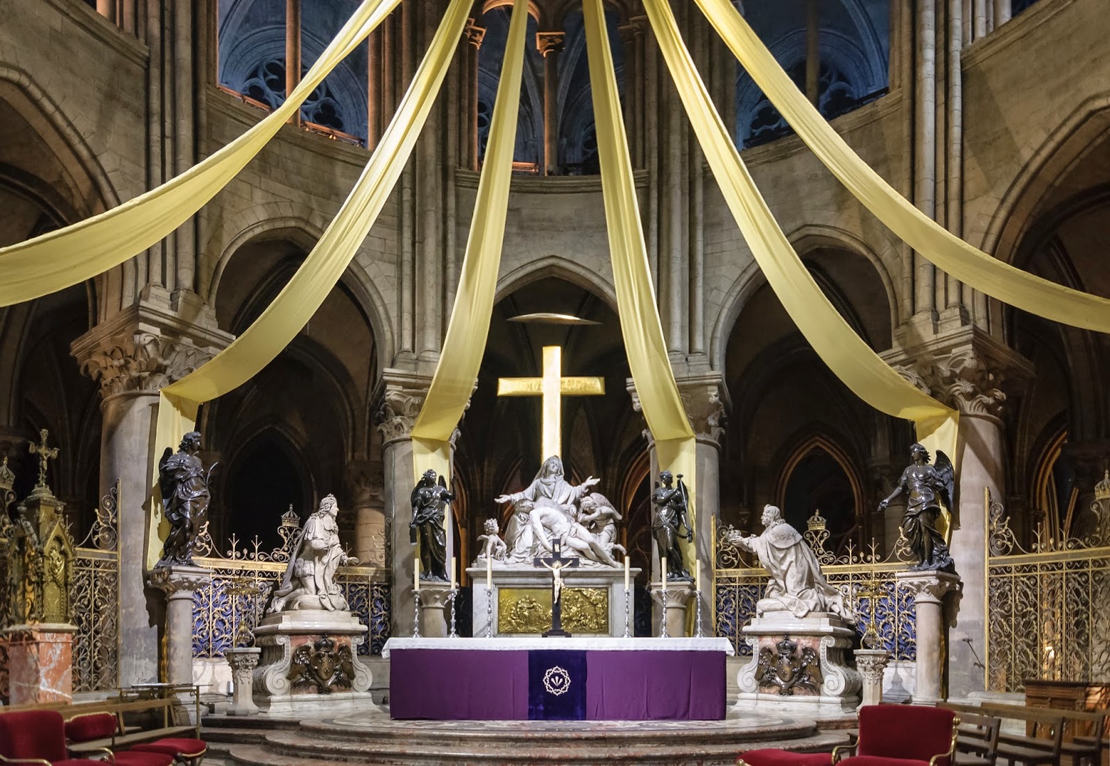 Blok888: Top 10 Most Amazing & Beautiful Churches in the world 1