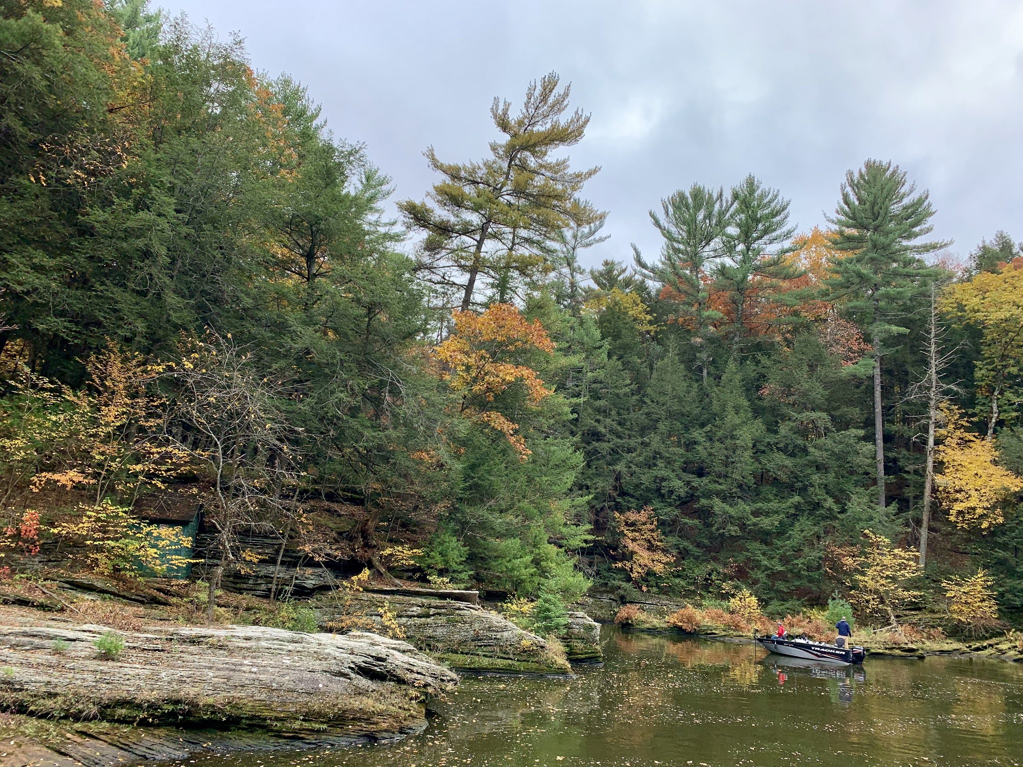 Amy's Creative Pursuits: A Fall Ride On The Upper Dells Boat Tour