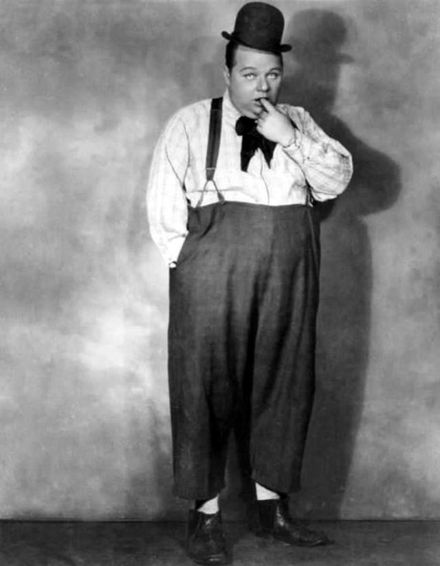 The King of Silent Film: 38 Vintage Photos of Roscoe "Fatty" Arbuckle ...