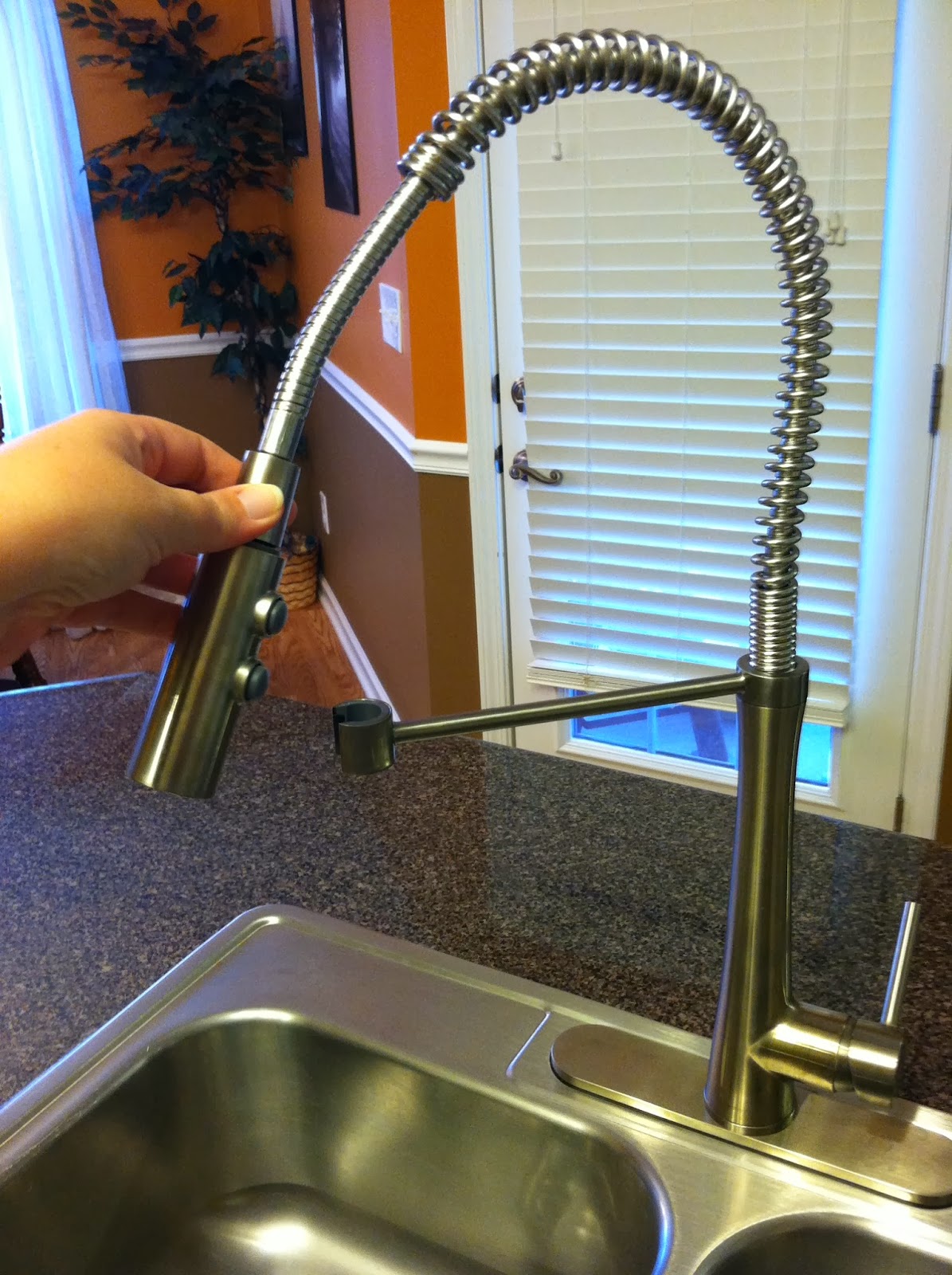 My Home Life Story: Updating your Builder's grade Bathroom and Kitchen