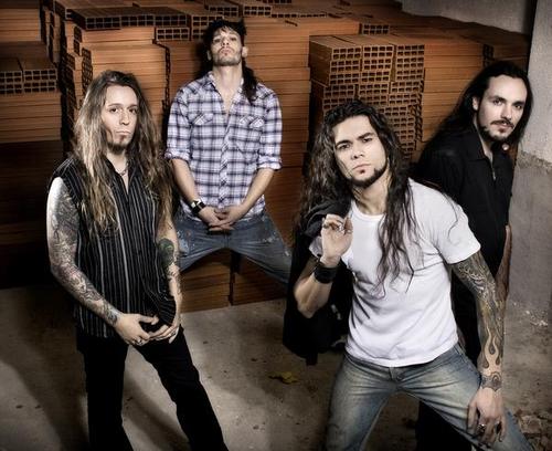 037: El vocalista Andy Martínez sustituye a Leo Jiménez | BaphV13