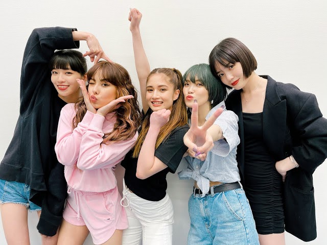 Interview with/avec FAKY