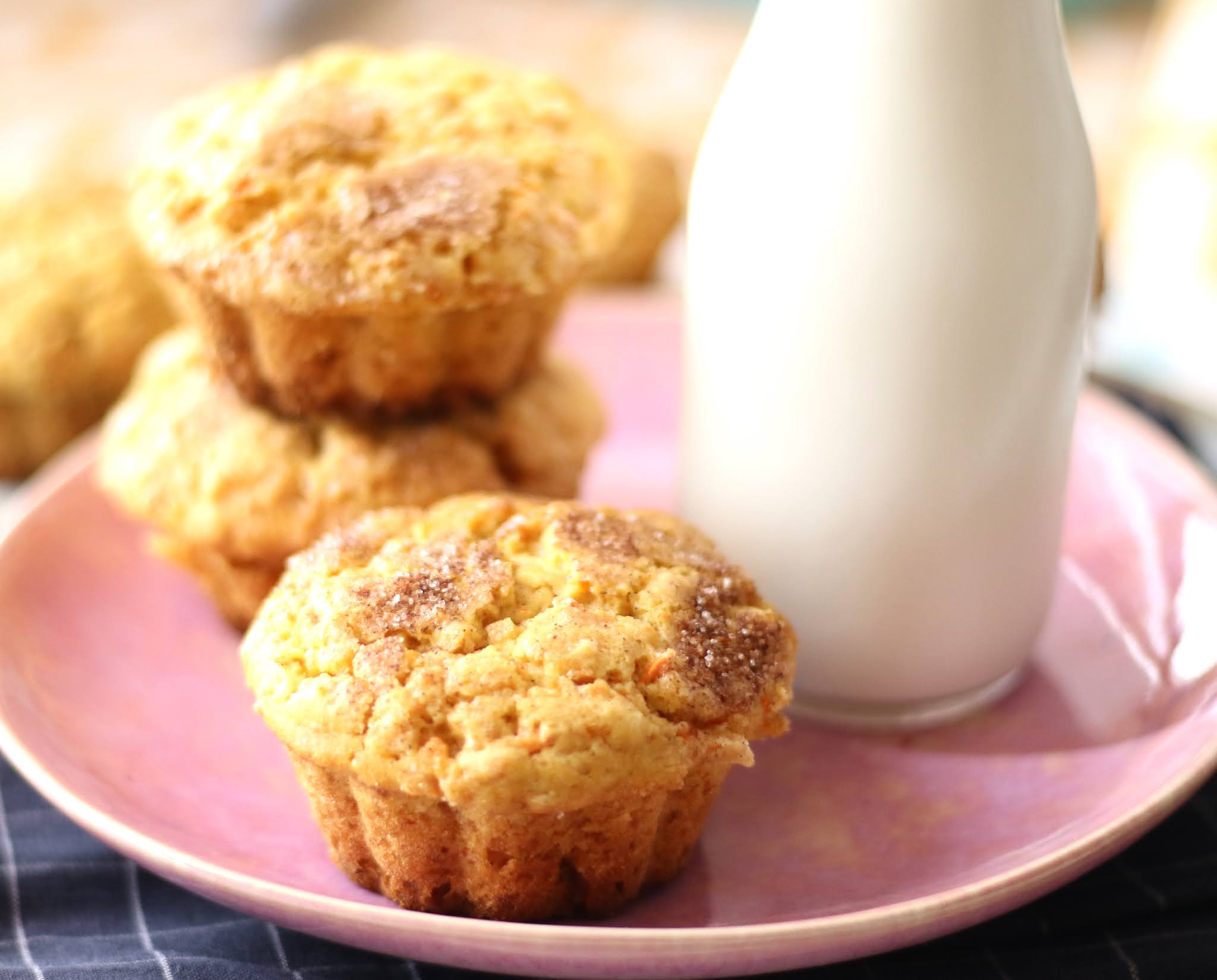 Muffins XL de cenoura e canela | flor do brownie