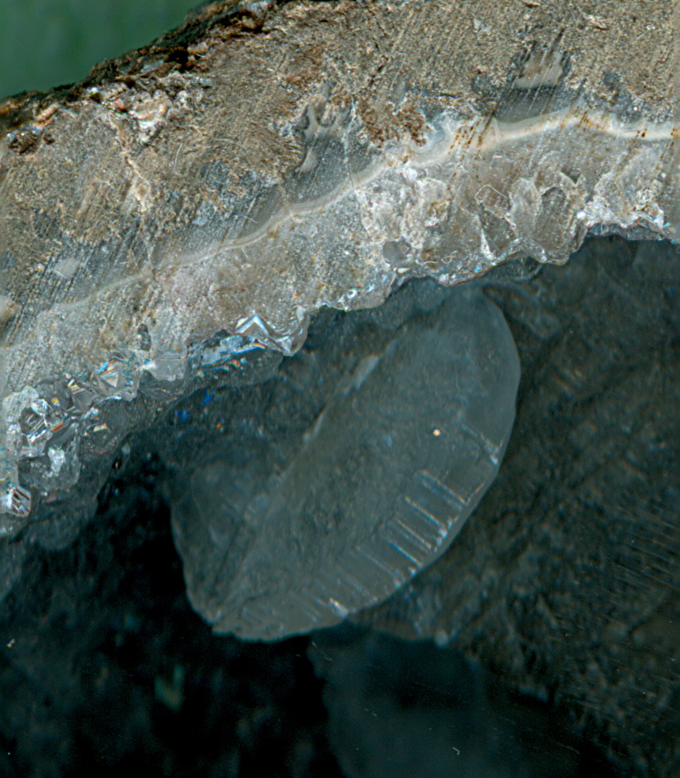 Rocks Up Close: What lurks in geodes?
