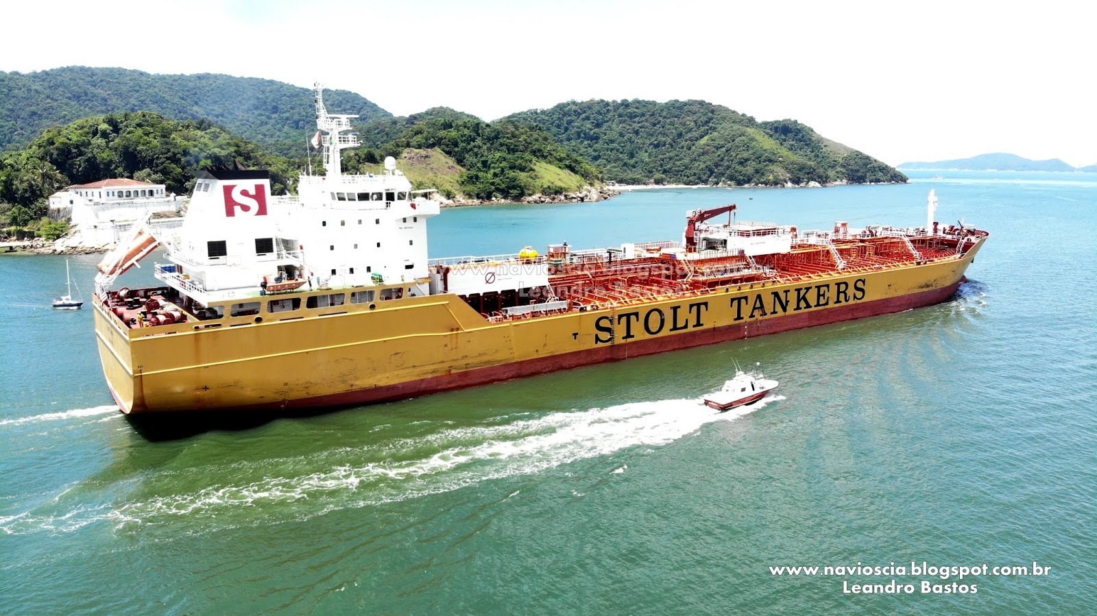 Navios de Santos & CIA: Navio STOLT LOTUS