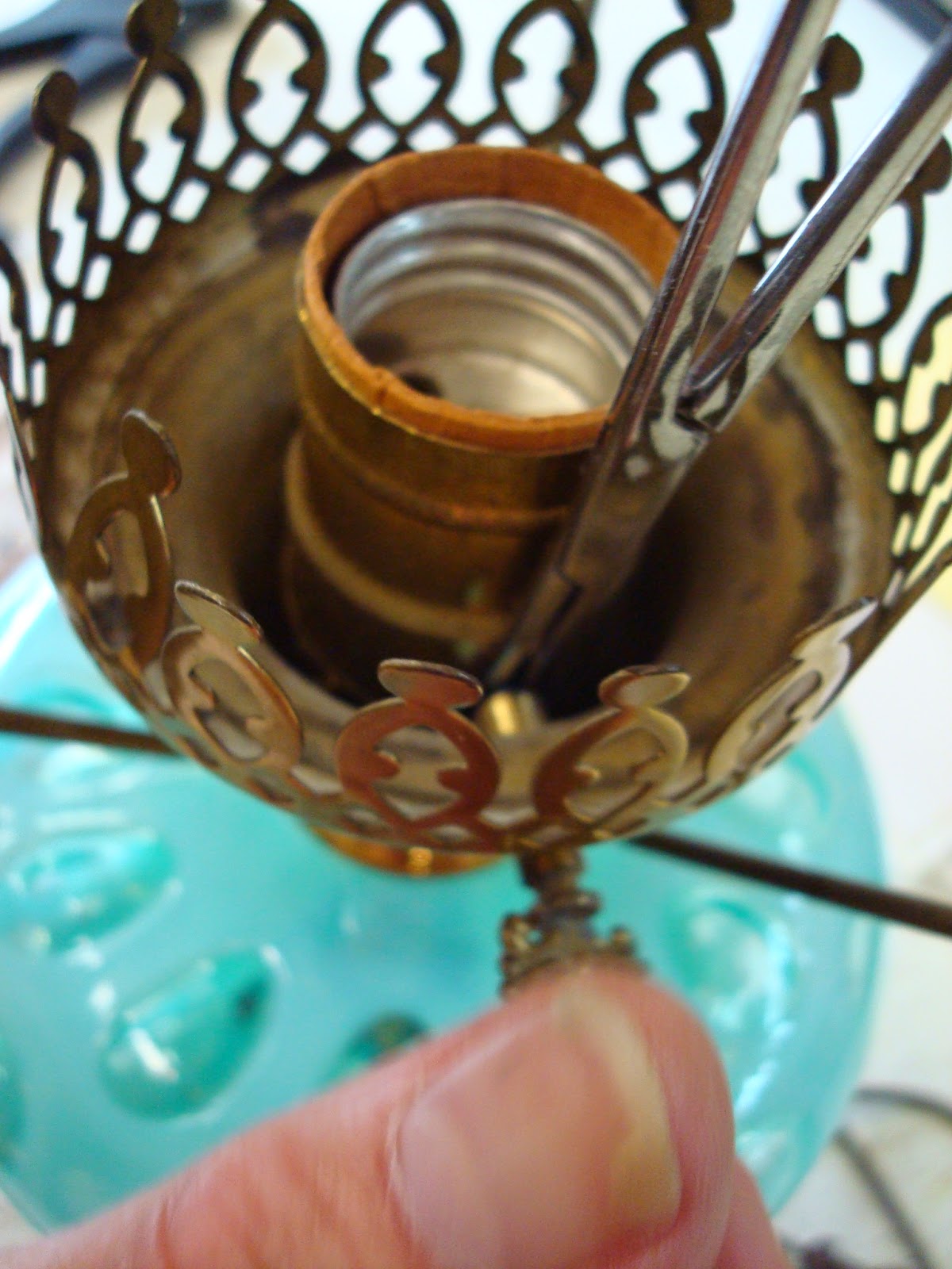 Lamp Parts and Repair | Lamp Doctor: Failed Keyed Socket on Antique ...