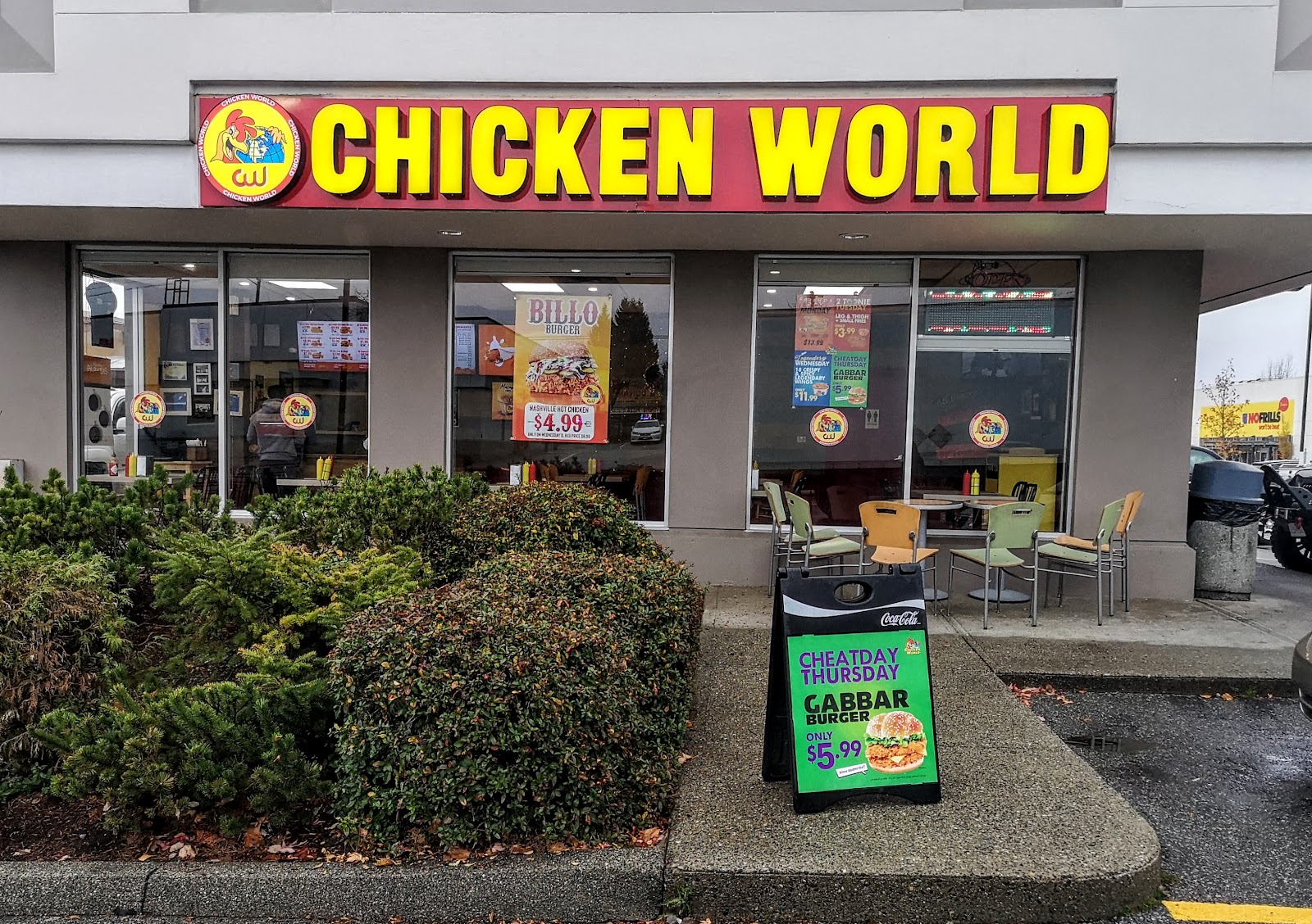Yes! We're Eating Vegan Again!: Chicken World