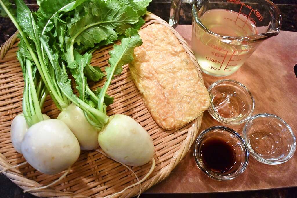 Recipes for Tom: Kabu to usuage no nimono (genen) / Japanese turnip and ...