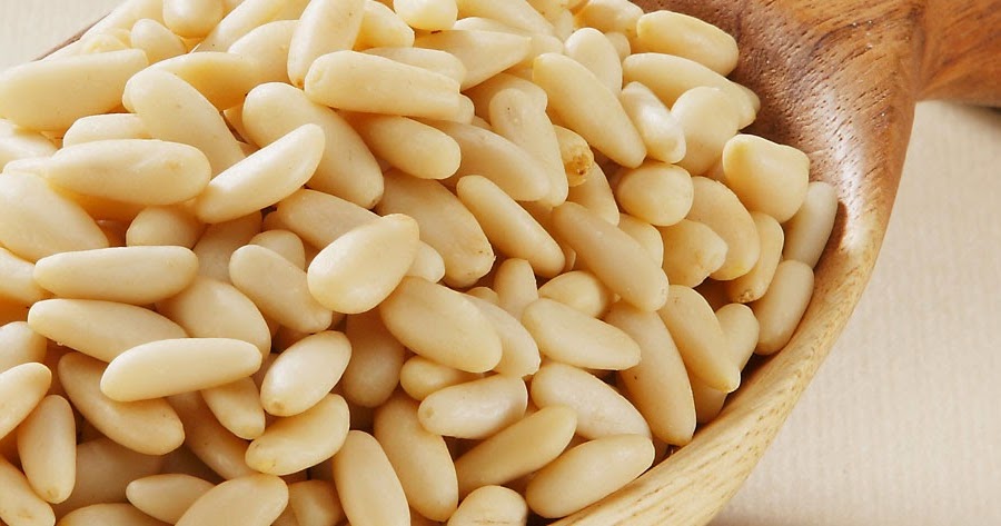 STORIE DI UN PRECARIO: I pinoli