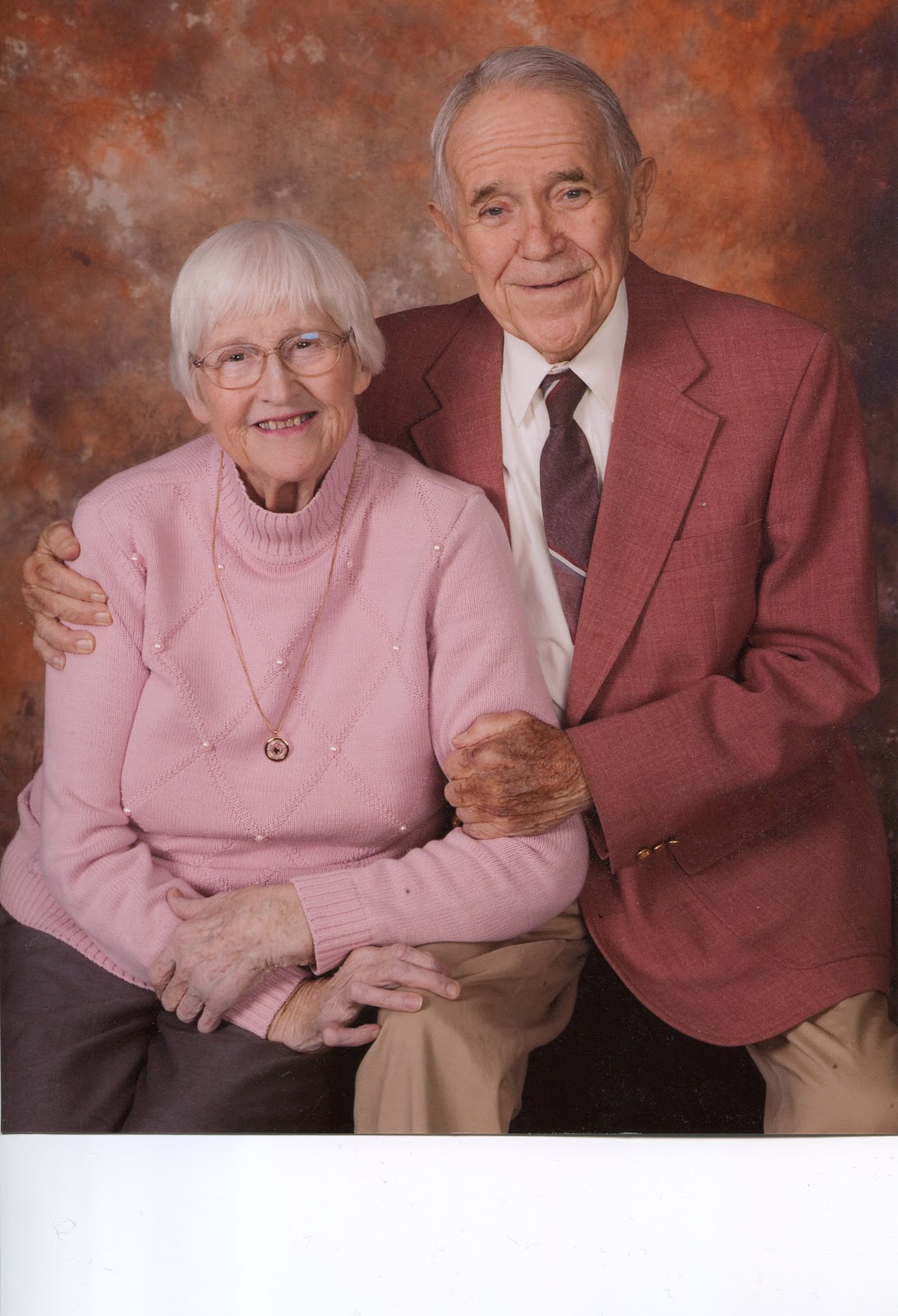 Bake It With Booze!: Pink Champagne Cupcakes with Strawberry Buttercream