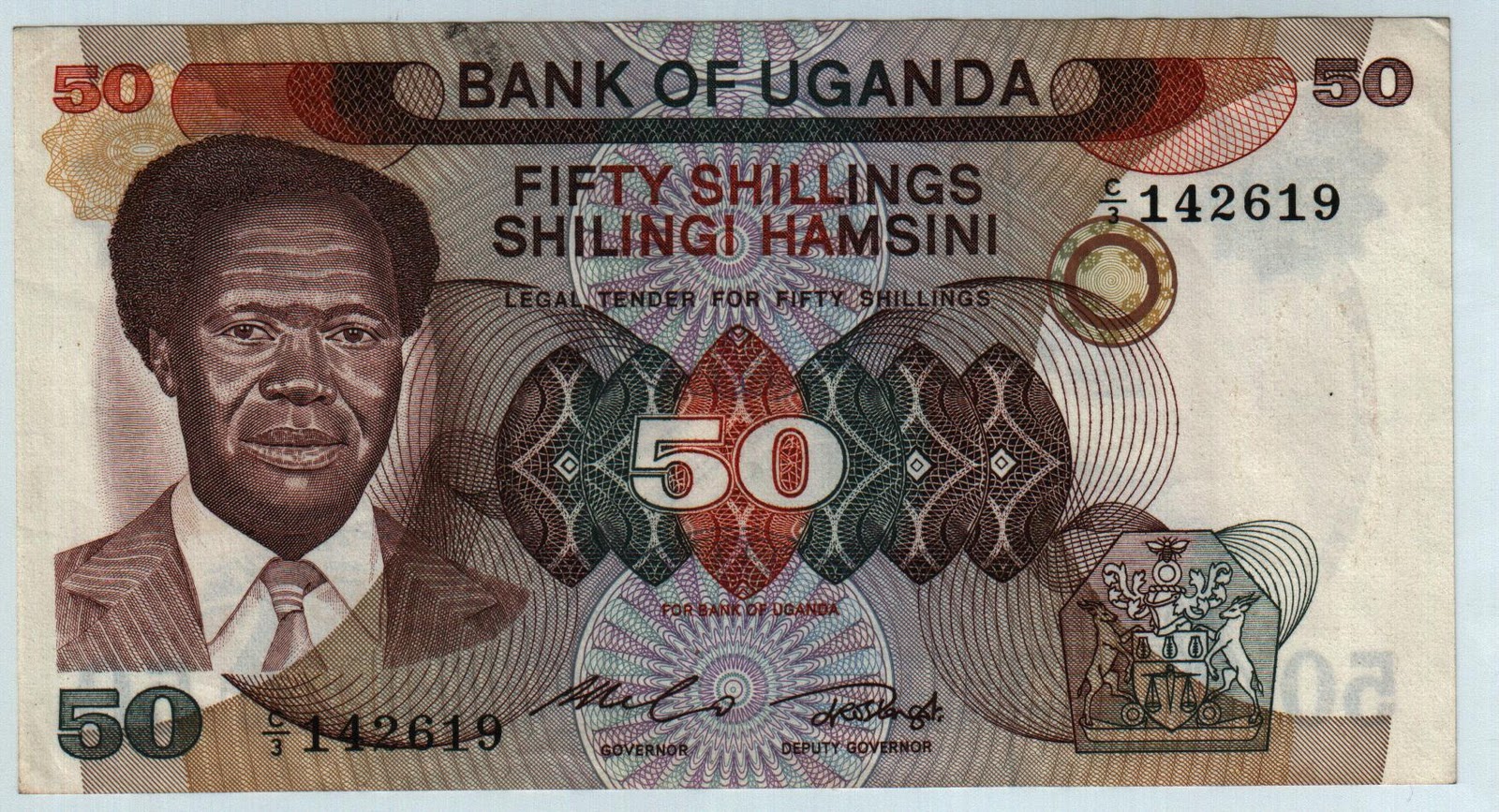 The private collection of banknotes from around the countries in the ...