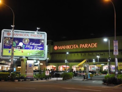 12 Tempat menarik di Melaka waktu malam! Murah utk kanak-kanak.