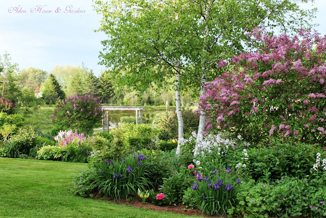 Aiken House & Gardens: An Early Summer Garden Tour