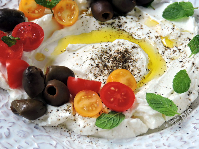 La Apple Pie di Mary Pie: Labneh