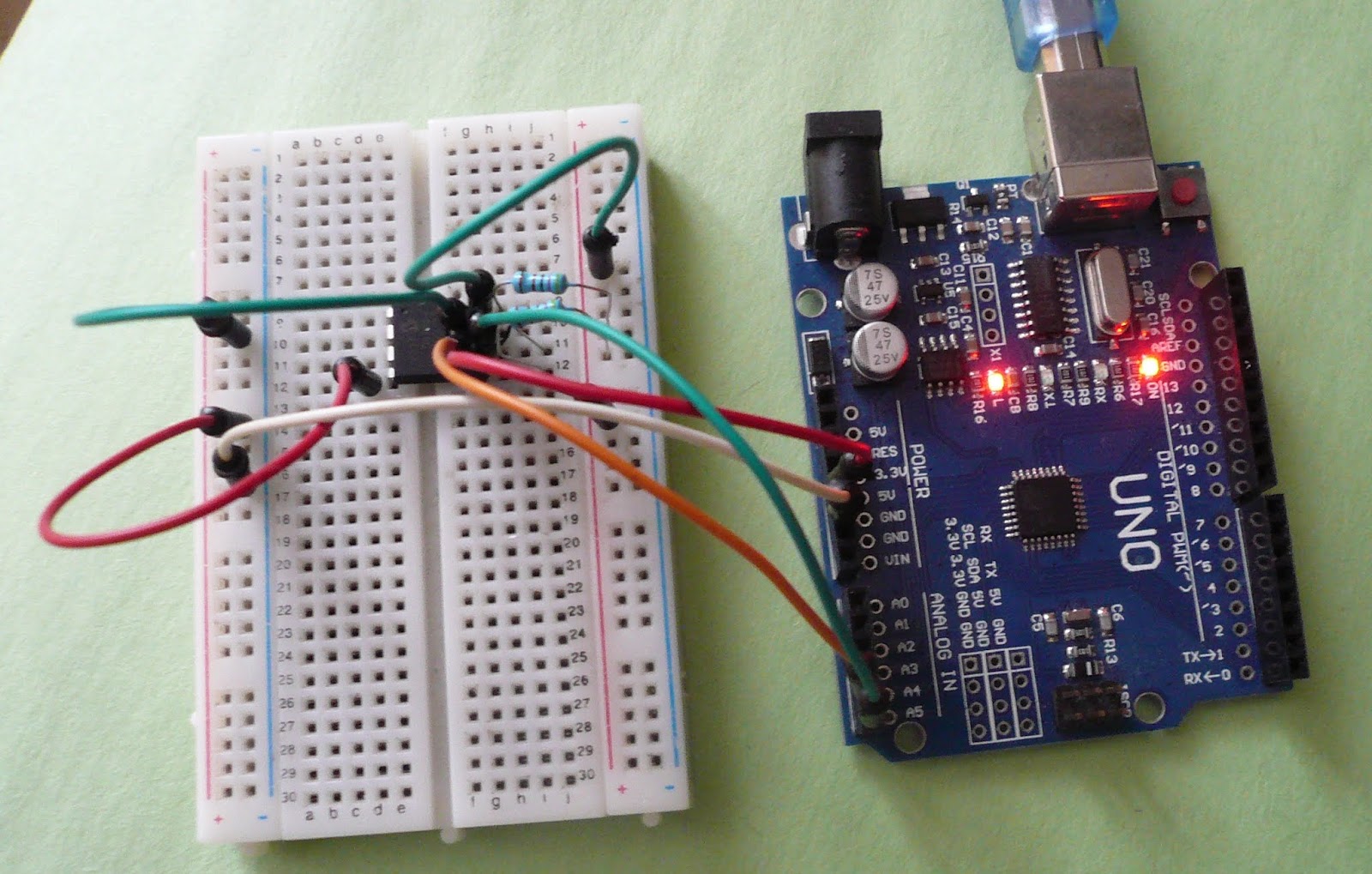 Électronique en amateur: Utiliser une mémoire EEPROM I2C (Arduino)
